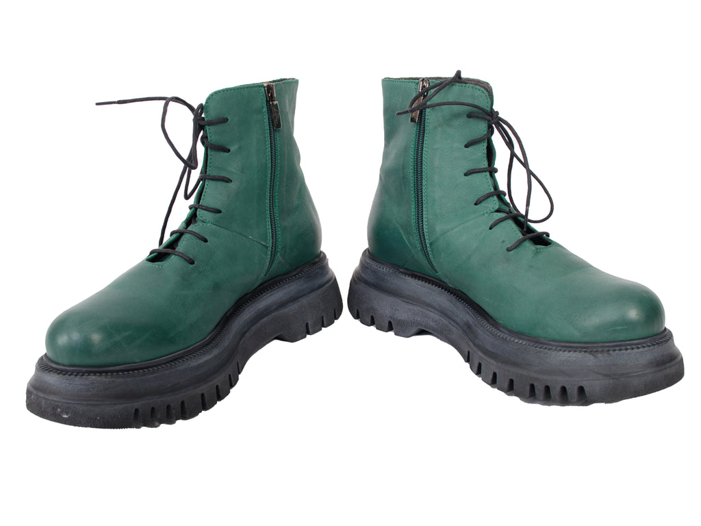 Lofina Leather Platform Boots | Mercy Vintage